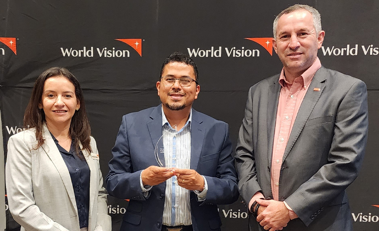 Walmart Honduras es reconocida por World Vision Honduras - HONDU NEWS HNN