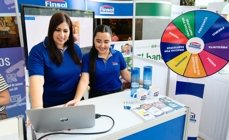 Finsol ofrece soluciones financieras a emprendedores en la Expo Tus Finanzas 2024 - HONDU NEWS HNN
